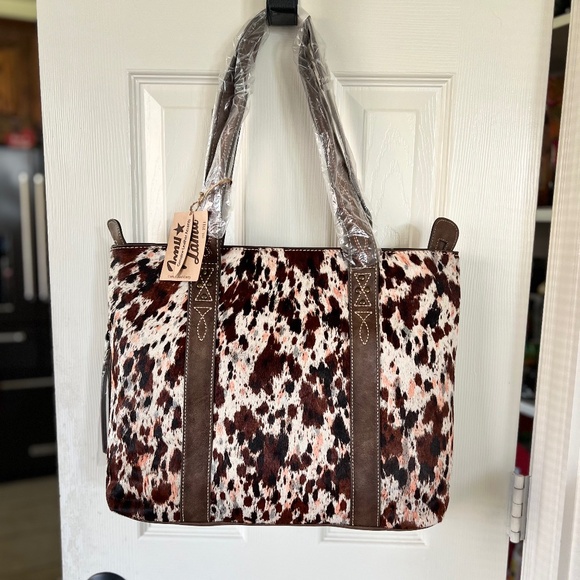 Tony Lama | Bags | Tony Lama Cow Hide Concealed Carry Tote | Poshmark